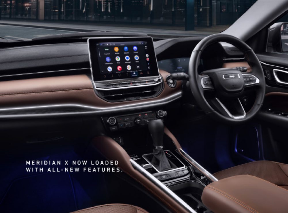 New Jeep® Meridian Interiors 2024 - Ambient lighting, Integrated Air ...